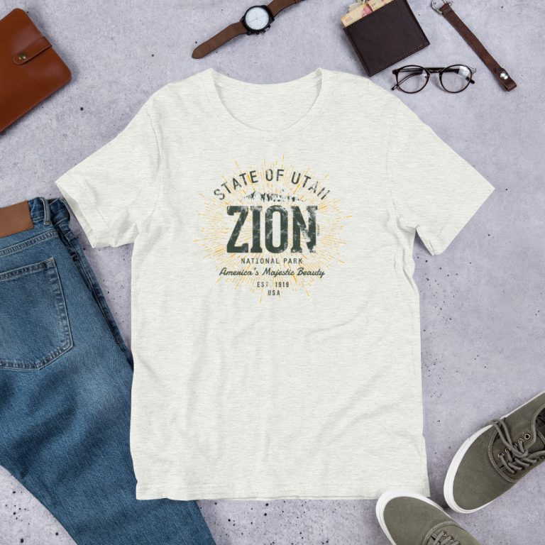Retro Zion National Park T-Shirt - Treaja.com
